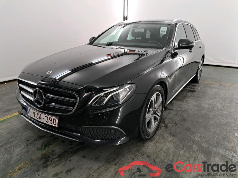 Occasion Mercedes E 200 2018 à vendre | Car Auction eCarsTrade | №4445160